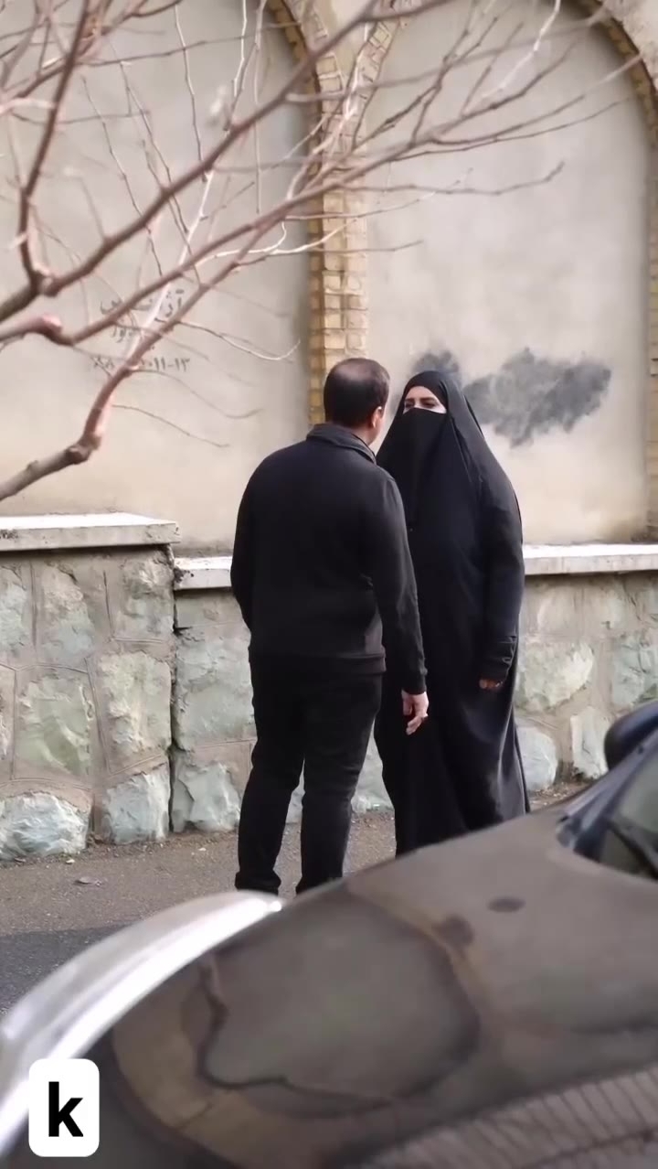 واکنش مردم در مقابل توهین به یک زن چادری 👌🏻 فیلم ویسگون